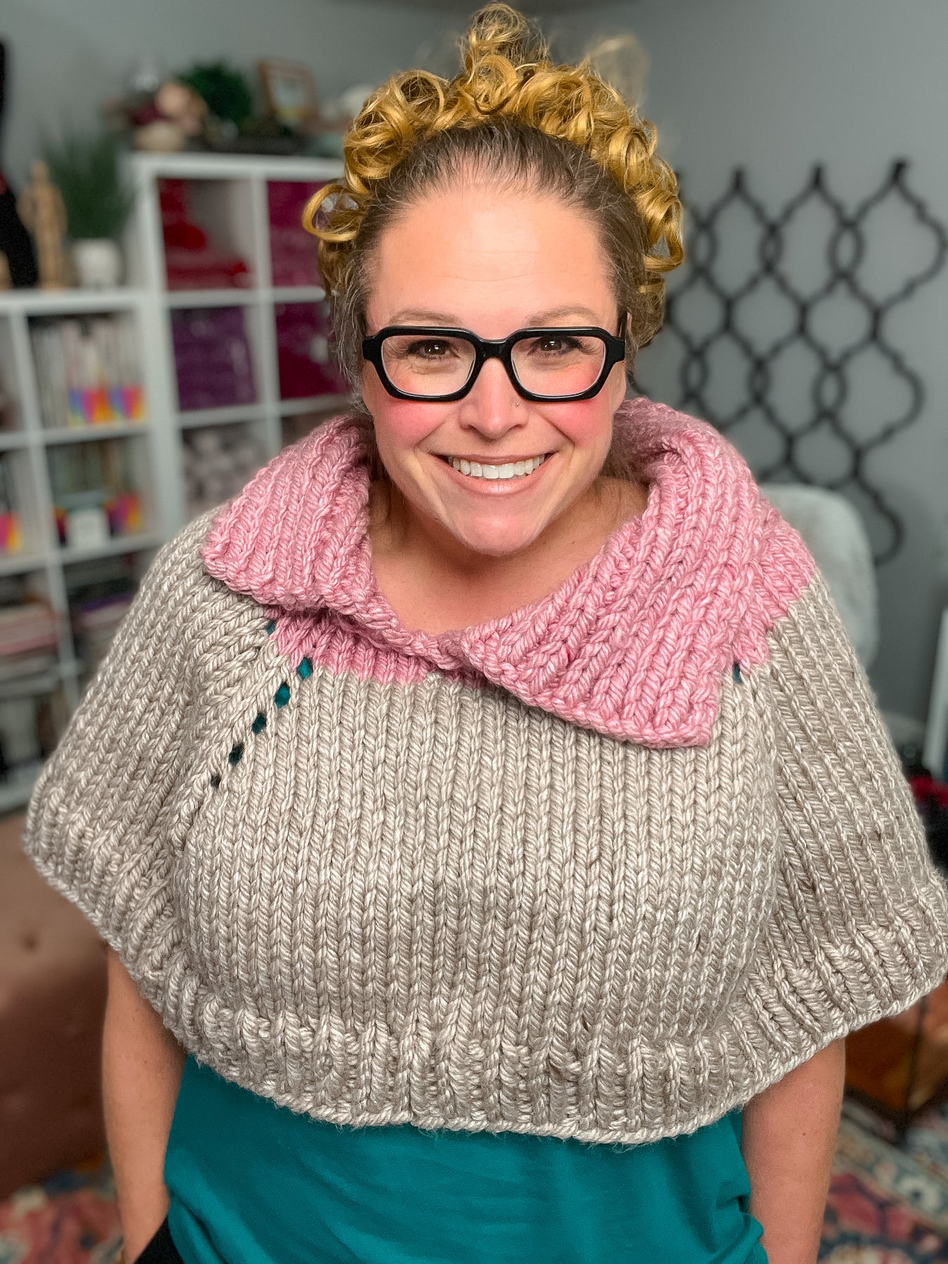 Shoulder Capelet – Marly Bird