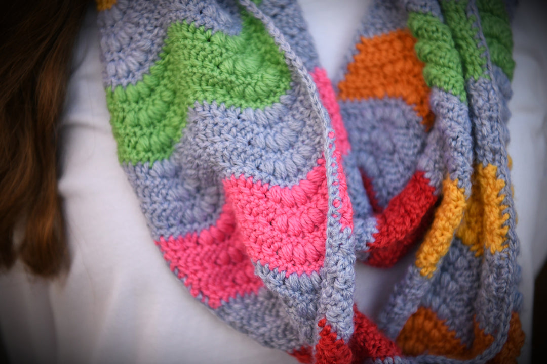 My Favorite Color is Rainbow Infinity Crochet Cowl Pattern || Marly ...